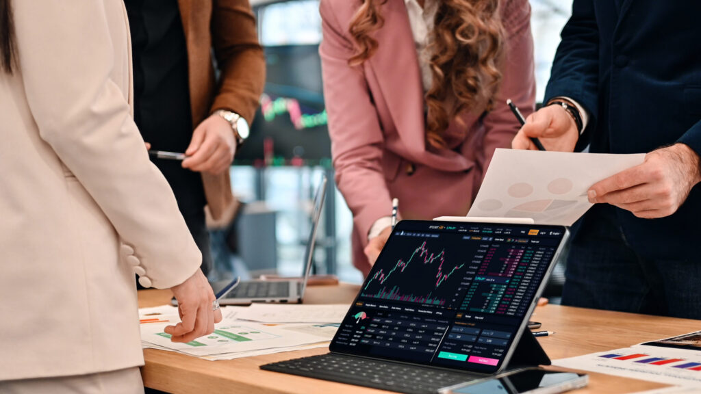Lohnen sich die Mehrkosten für aktives Fondsmanagement? - Oliver ...